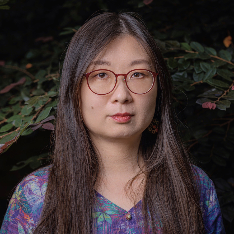 月 - The Kenyon Review